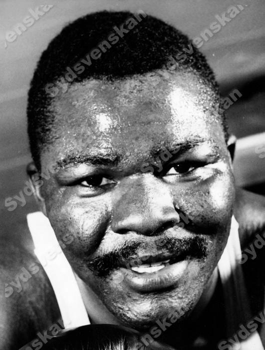 jobehenrybox013 - Bilder i syd