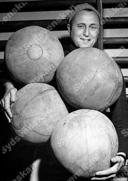 kk130719036 - Bilder i syd